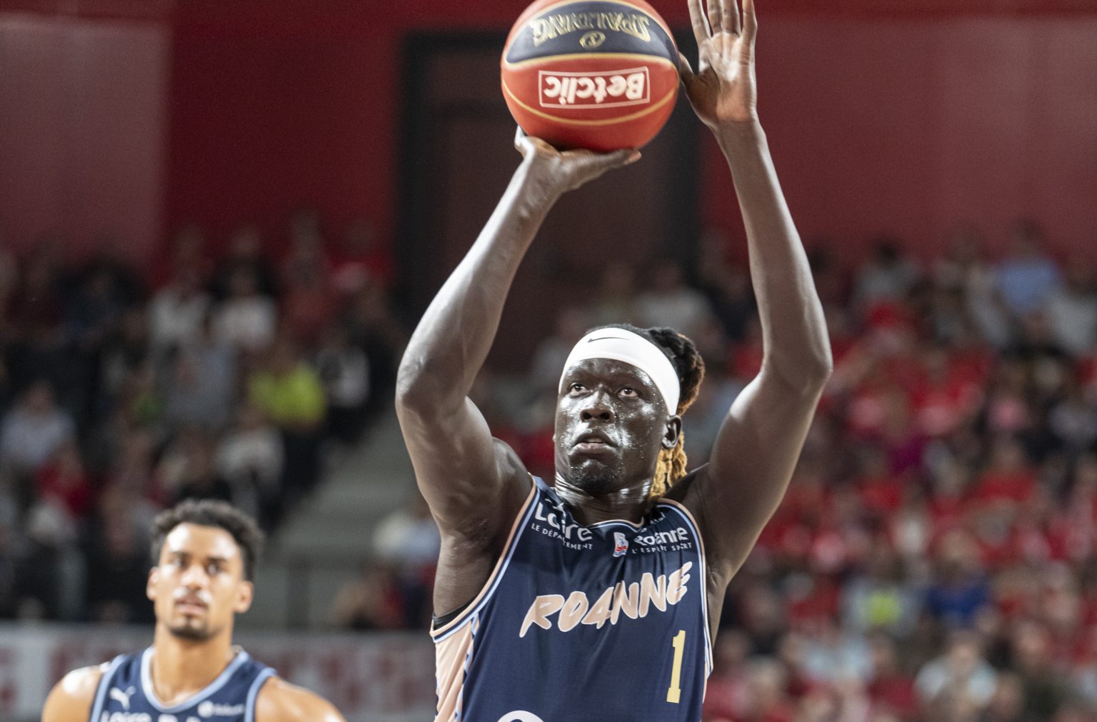 Nuni Omot quitte Roanne - Tribune 47