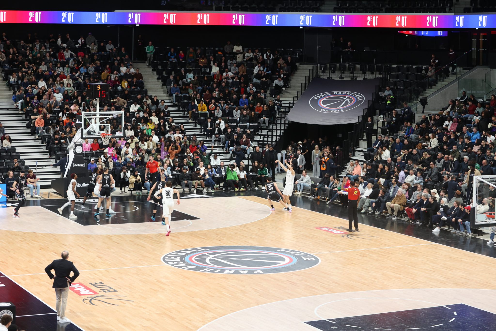 Officiel : Le Paris Basketball en Euroleague - Tribune 47